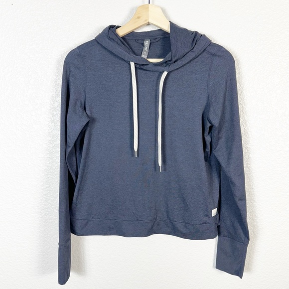 Vuori | Tops | Vuori Womens Halo Essential Hoodie In Azure Heather Size ...